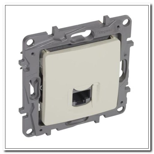 Legrand-RJ 45 Cat.6 UTP Soket Niloé – 9 Kontak – Krem Rengi – REF ...